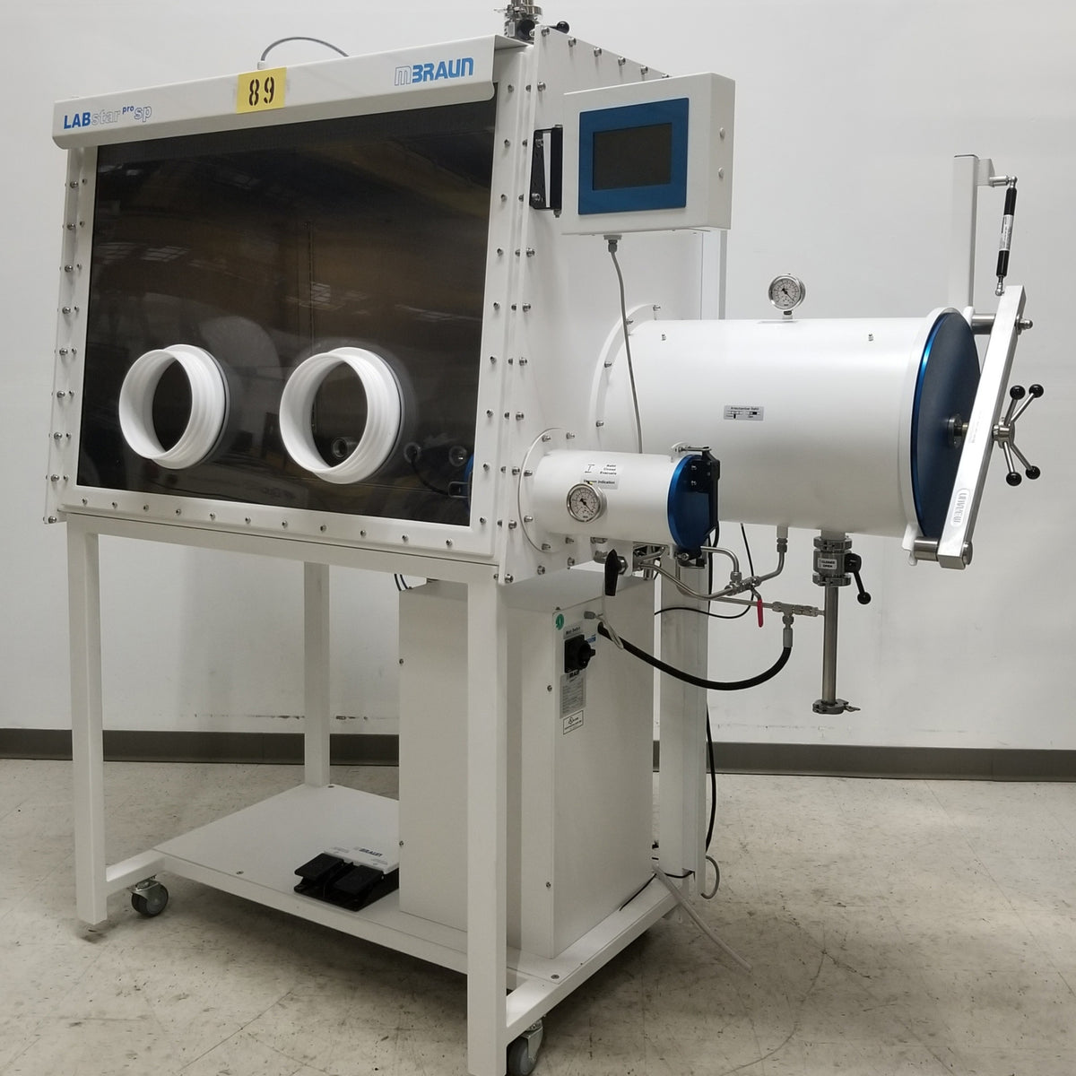 Used M Braun Labstar Pro Anaerobic Glove Box with Oxygen Analyzer ...